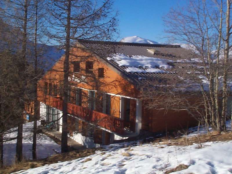 Centre d'accueil CHALET LES ARMAILLIS : centre de vacances Les Deux ...